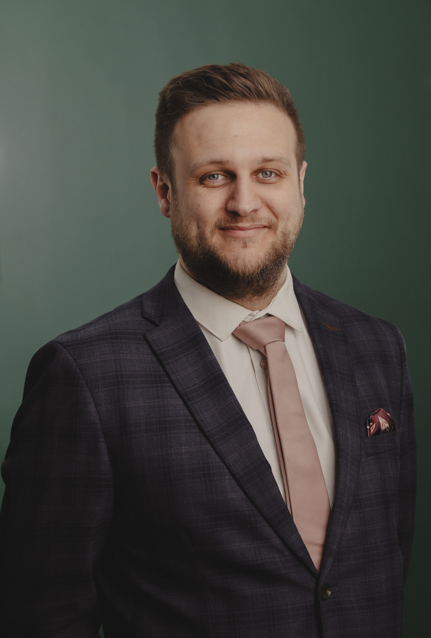 Tom Ross-Gower | Portico Investment